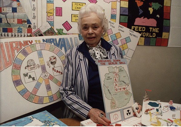 From 'Kiddie Lit' to Children's Literature: The Autobiography of ...