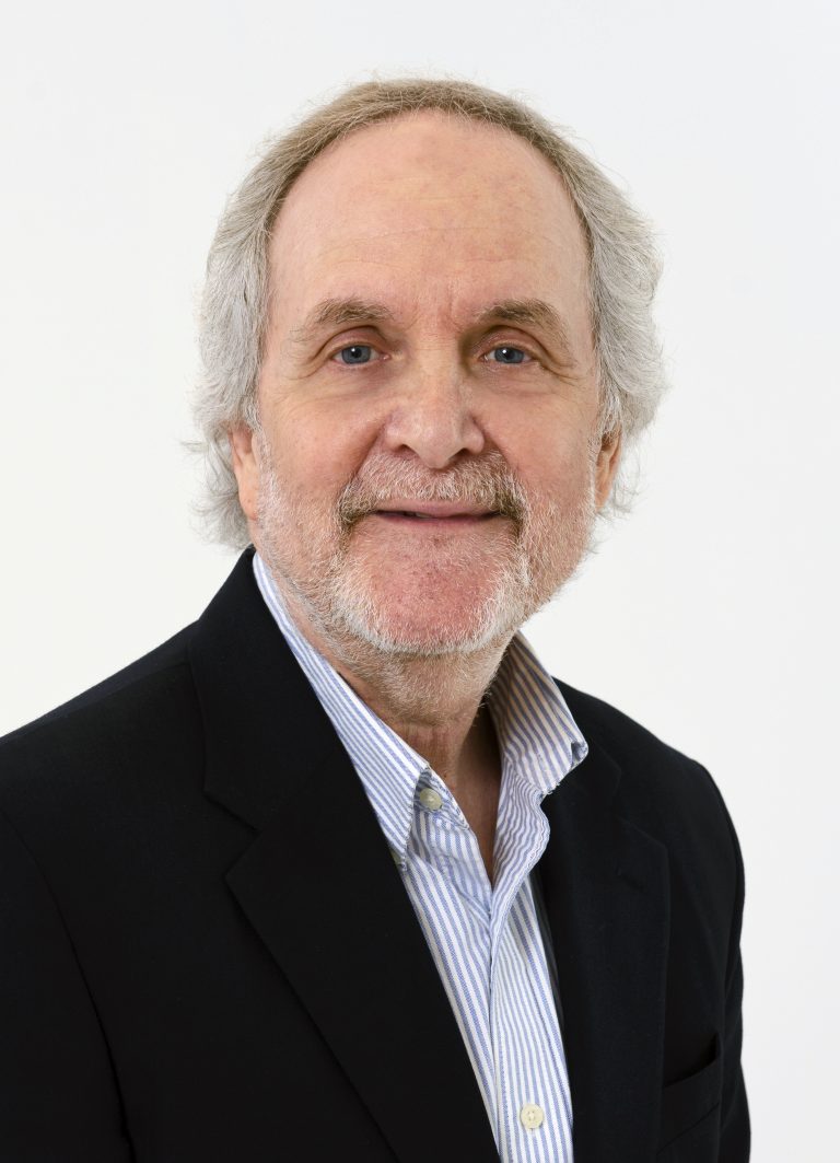 Howard Tennen Wins Faculty Recognition Award - UConn Today