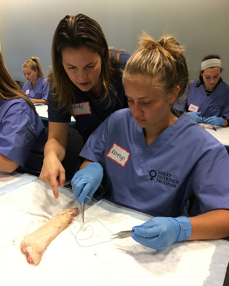 Effort to Draw Women Into Orthopedics Comes to UConn Health - UConn Today
