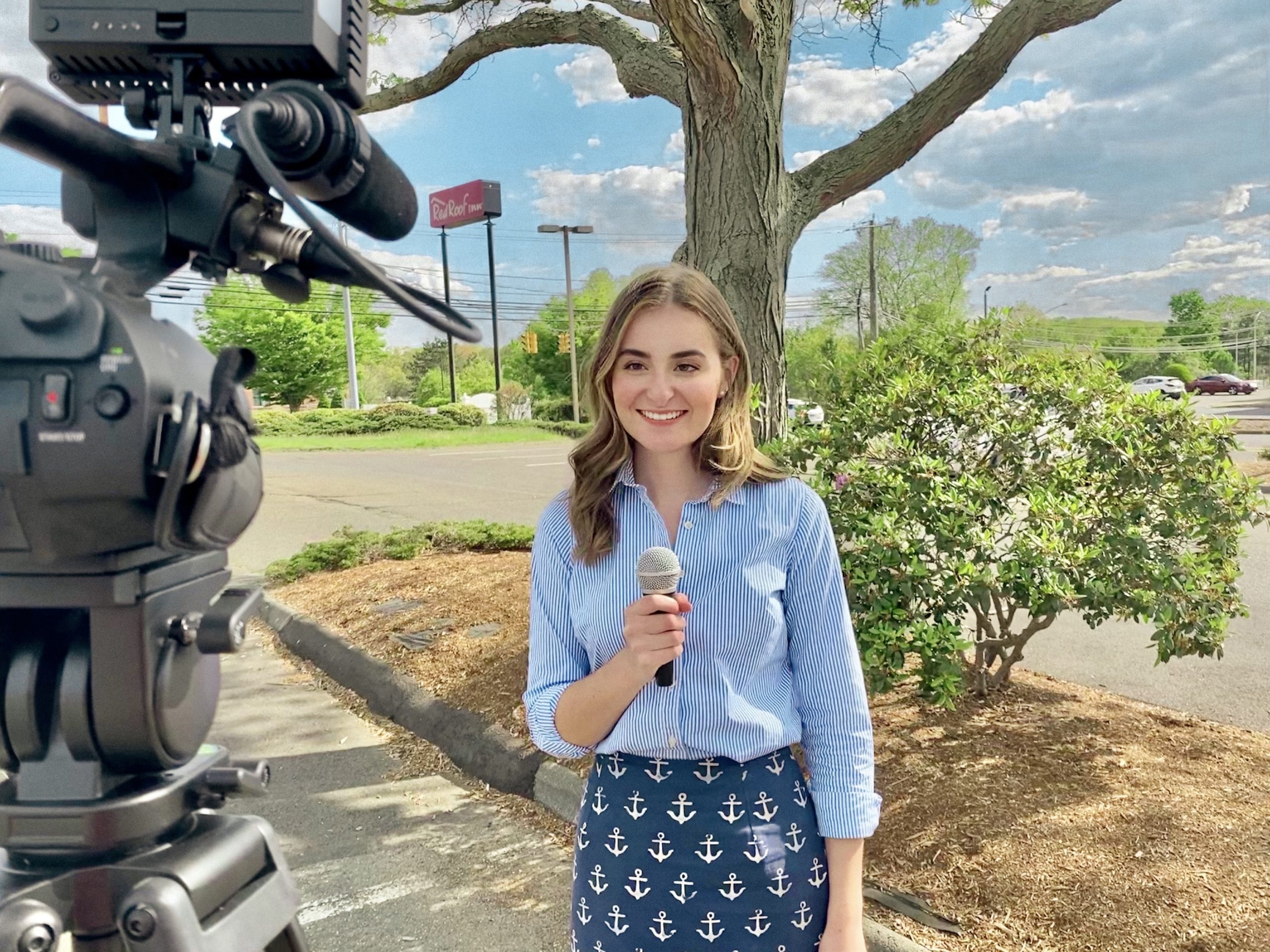 Caroline LeCour '22 (CLAS) is reporting from NBC CT - UConn Today