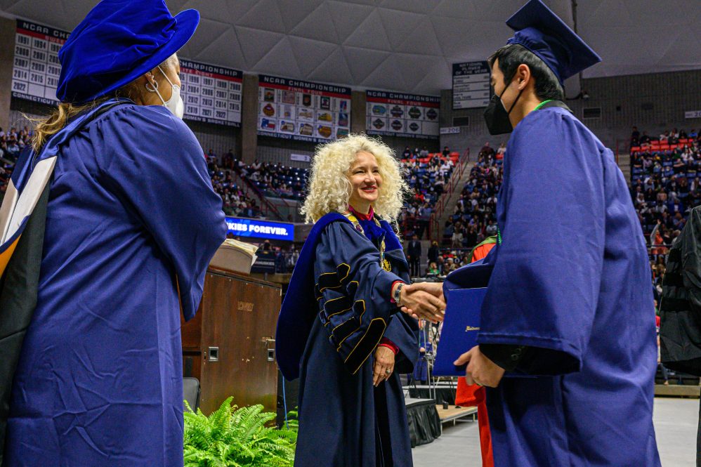 2022 Commencement at a Glance - UConn Today