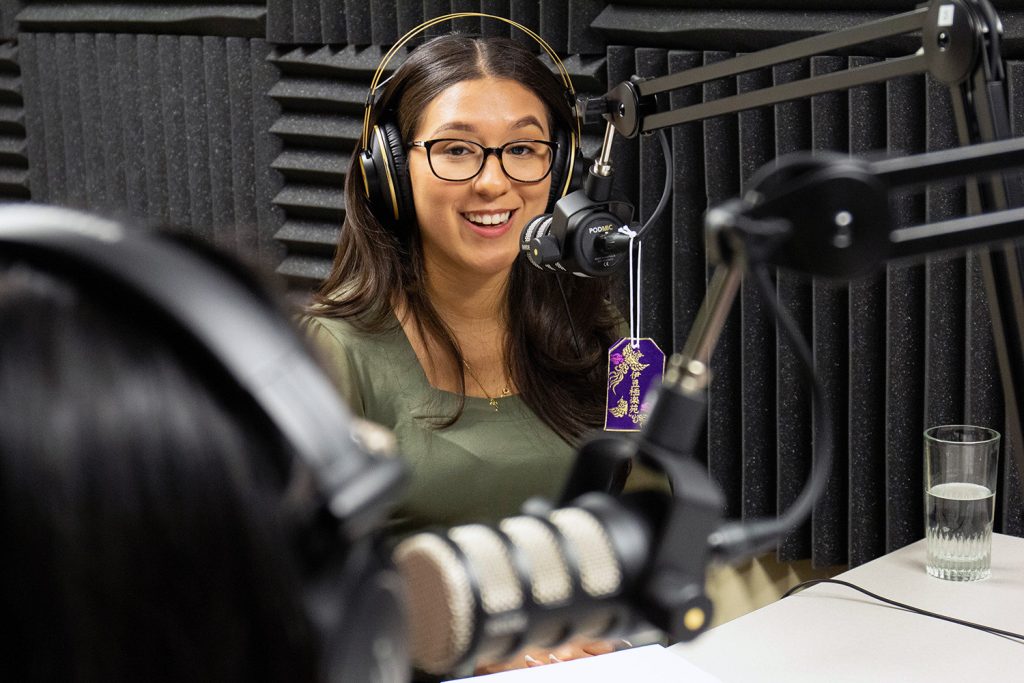 CLAS Connections: Nicole Sanclemente ’19 (CLAS) and Geraldine Uribe ’23 ...