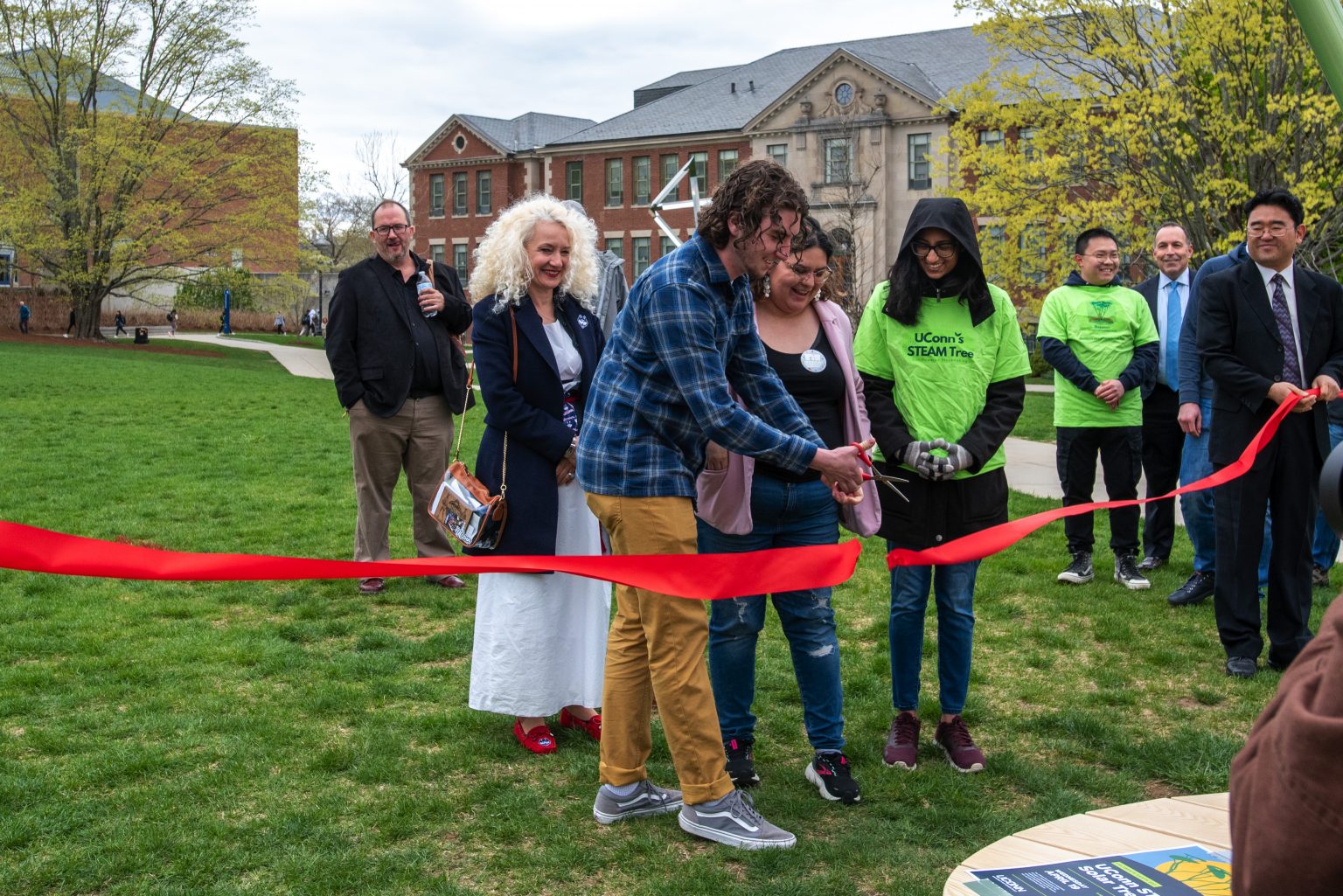 Shine On: UConn Dedicates Solar-Powered STEAM Tree - UConn Today