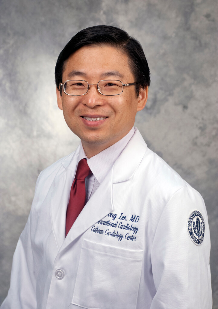 Chronic Leg Swelling Mystery Solved by Innovative UConn Interventional Cardiologist - UConn Today