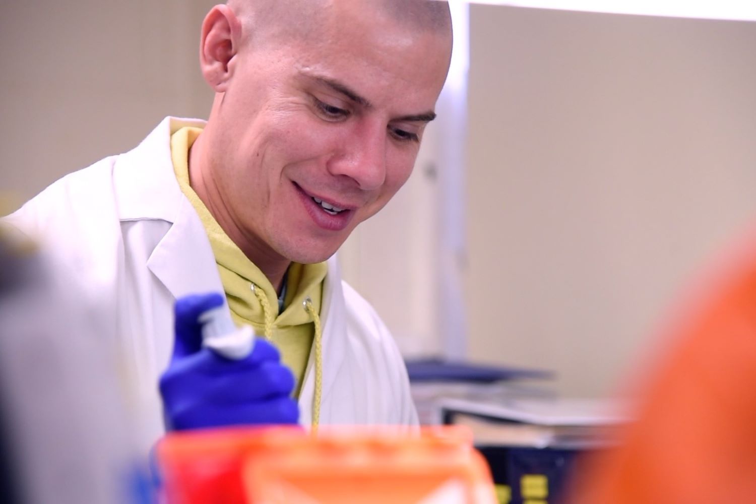 Students Help Keep Humans and Animals Safe in Unique Lab - UConn Today