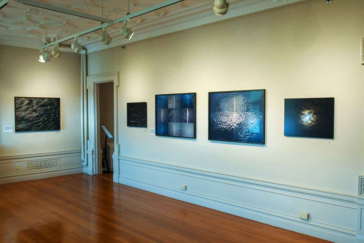 Art Meets Science in ‘Floating Points’ Exhibition at AVS Gallery at ...