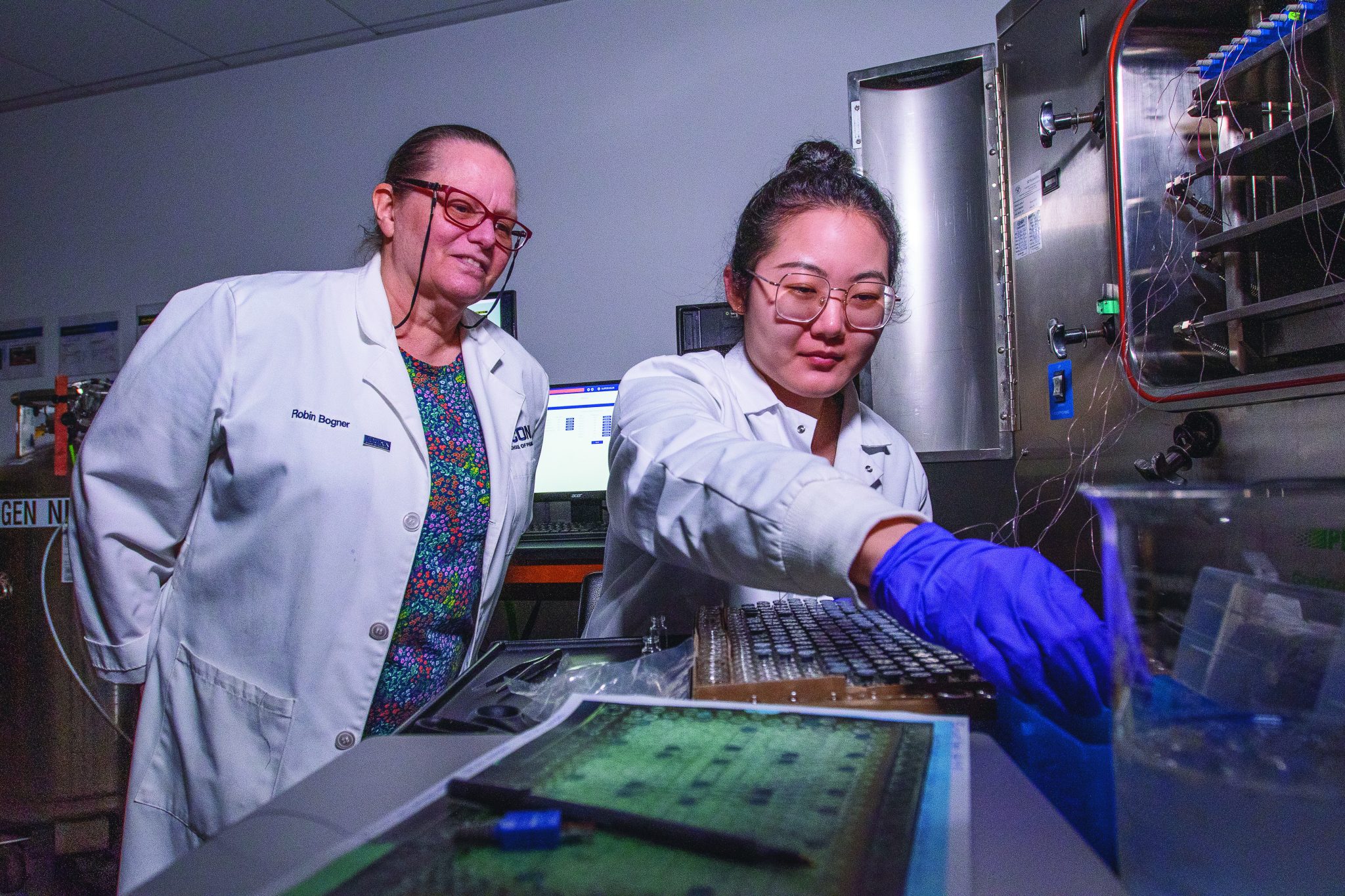 Pharmacy Faculty Advance Freeze-Drying Technology - UConn Today