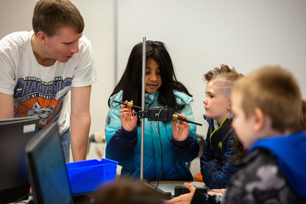 Magnets, Optics, and Space: Second Graders Visit CLAS Physics Studios - UConn Today