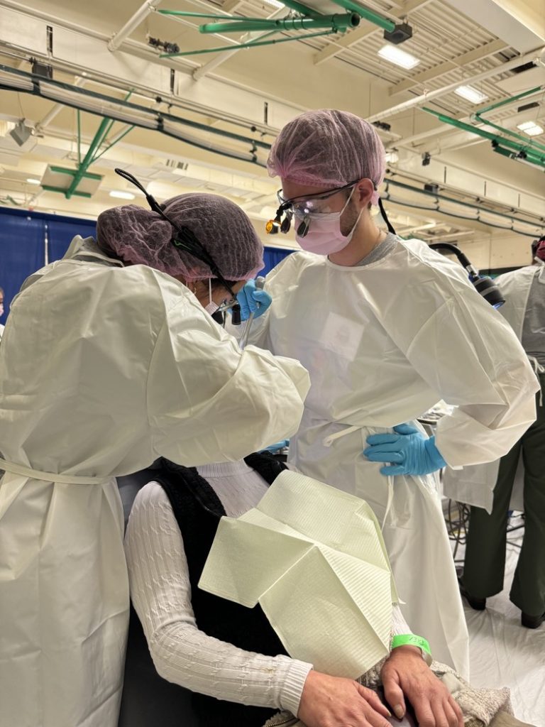 Students Deliver Free Dental Care at Major Statewide Event - UConn Today
