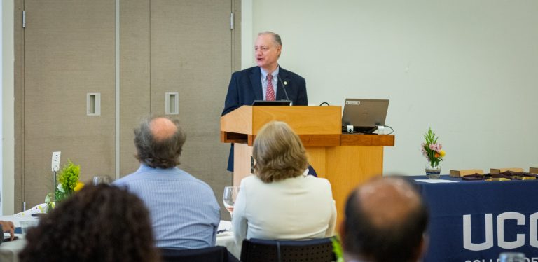 Building Curiosity: Mark Raymond, CIO, State of Connecticut - UConn Today