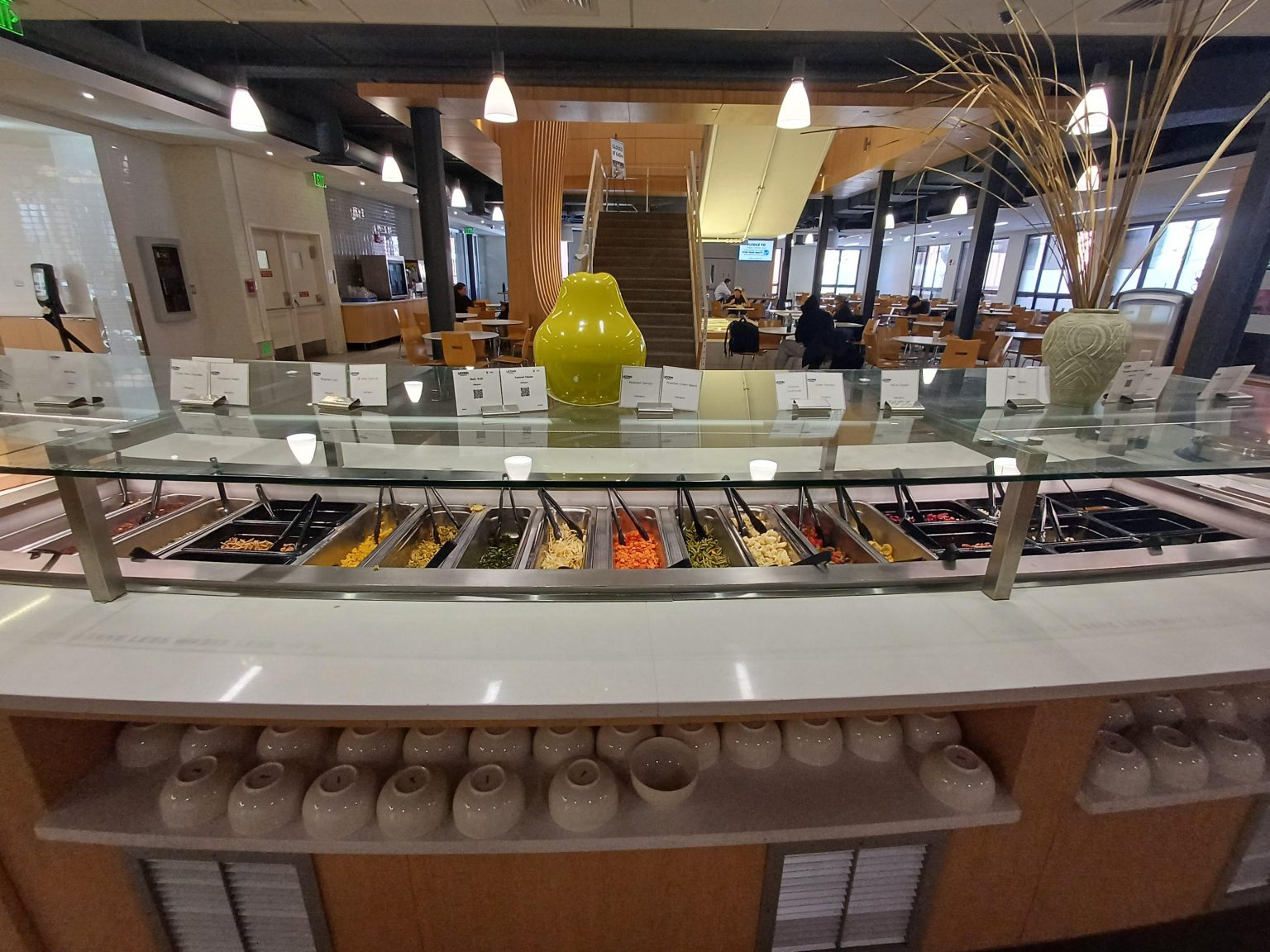 What Makes a Dining Hall Unique? - UConn Today
